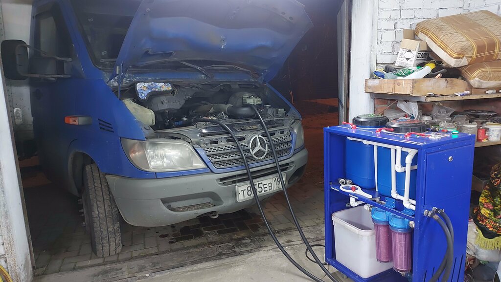 Otomobil servisi Автосервис, Krasnodarski krayı, foto