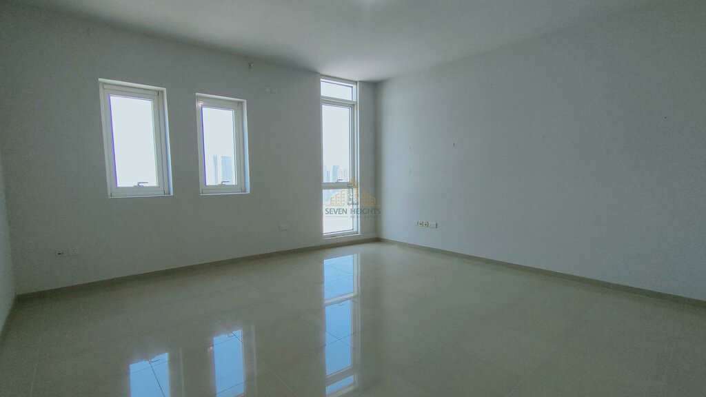 Emlak ofisi Seven Heights Real Estate, Abu Dabi, foto