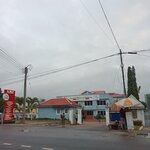 Airport Womens Hospital (Kofi Annan Street No:16), hastaneler  Akra'dan