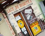Place de la dignité (Brazzaville, Commune de Ouenzé, Avenue Monseigneur Benoit Ngatsongo), danışmanlık hizmetleri  Brazzaville'den