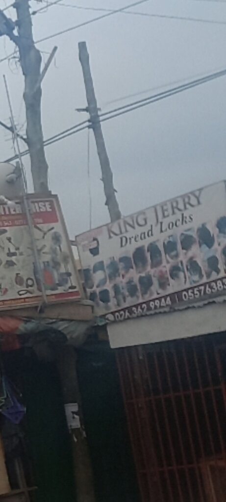 Postiş King Jerry Dreadlocks, Akra, foto