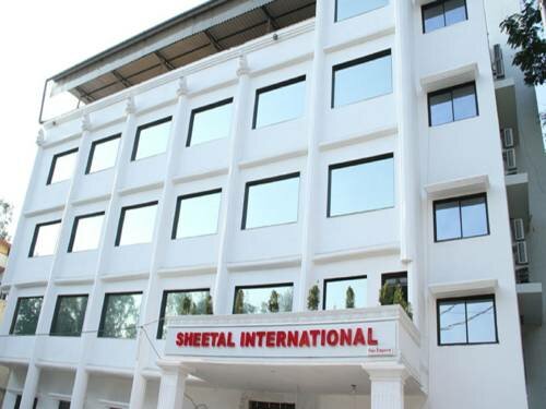 Otel Sheetal International Rain Basera, Rajpur, foto