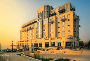 The Edgewater (Wisconsin, Dane County, Madison, Downtown), otel  Madison'dan
