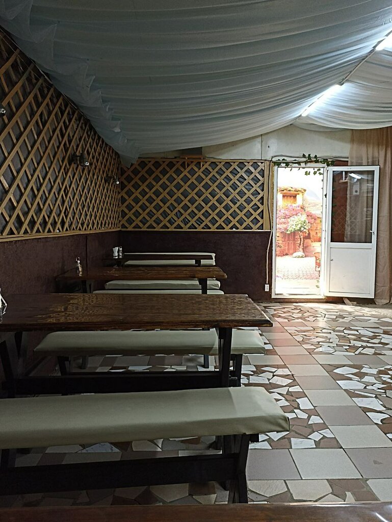 Kafe Ароматный Дворик, Elista, foto