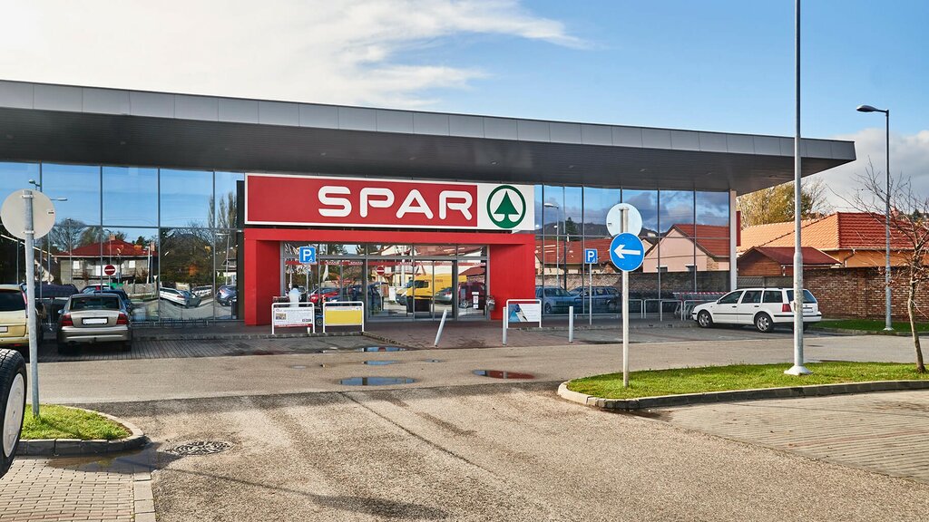 Süpermarket Spar, Pest, foto
