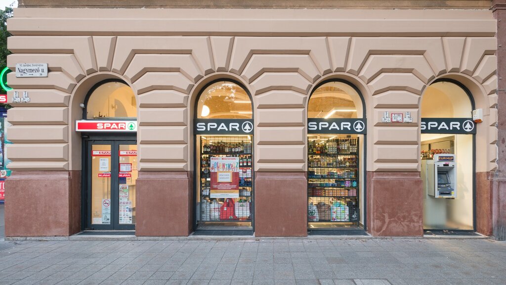 Süpermarket City Spar, Budapeşte, foto