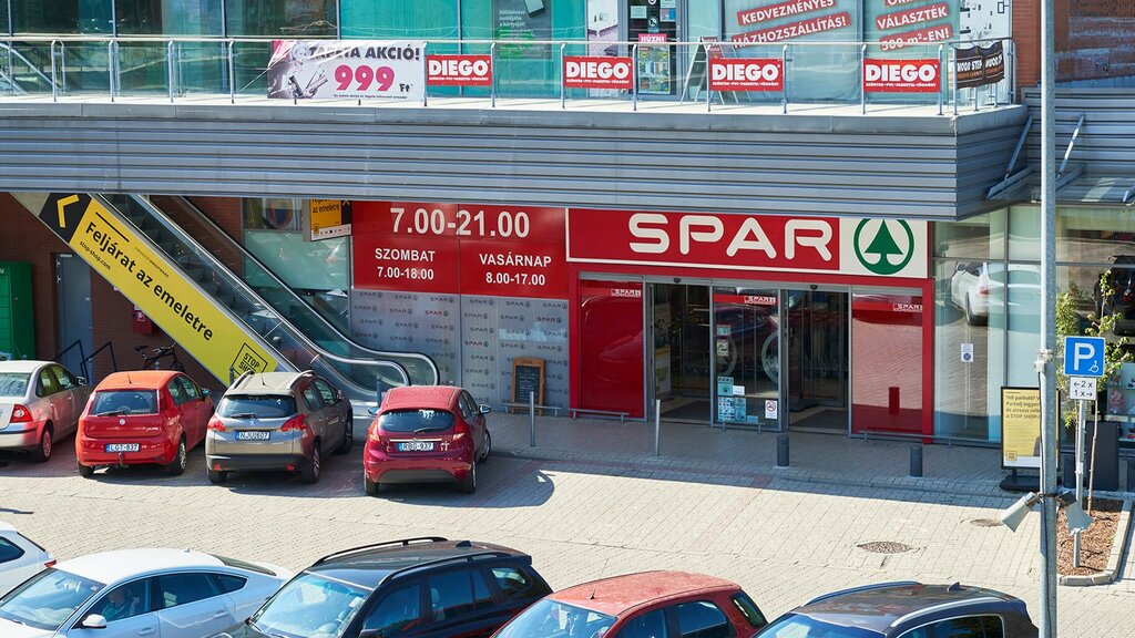 Süpermarket Spar szupermarket, Budapeşte, foto