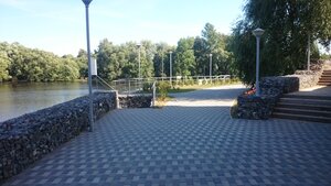 Смотровая площадка (Moscow, Troitsk, park Pravy bereg Desny), seyir terası  Troitsk'ten