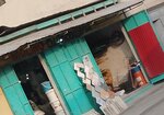 Molimo (Brazzaville, Commune de Moungali, Rue de Djambala, 40), cam yapı aksesuarları  Kongo'dan