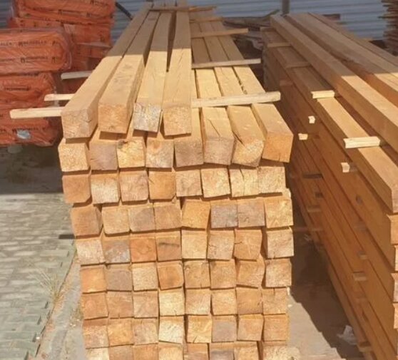 Yapı mağazası Irtysh-Stroi, Hantı‑Mansi, foto