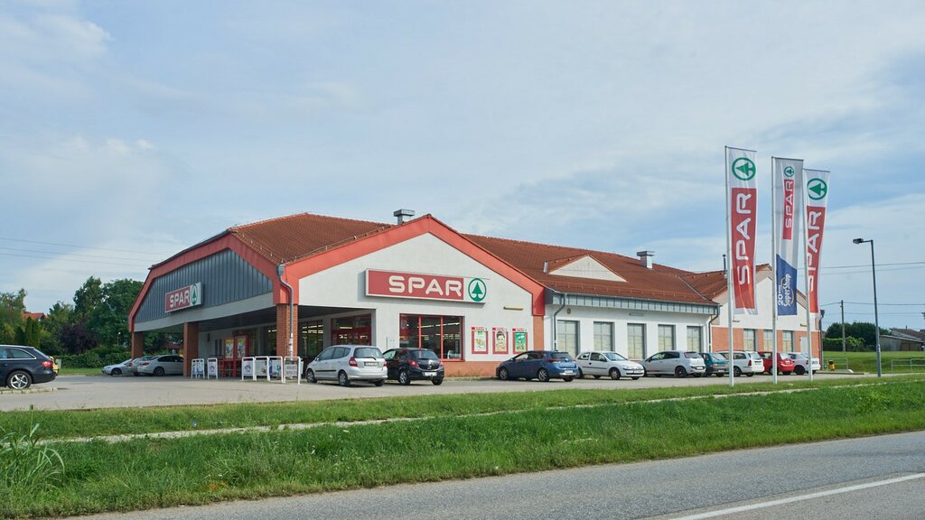 Süpermarket Spar partner, Pest, foto