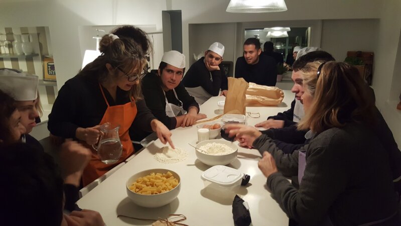 Sivil toplum kuruluşları Fondazione Hopen Onlus, Roma, foto