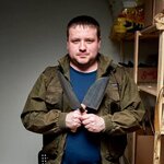 Knifes Petrovich (prospekt Tsiolkovskogo No:76), demirdökümcüler  Dzerjinsk'ten