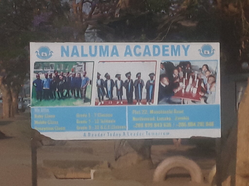 Üniversiteler Naluma Academy, Lusaka, foto