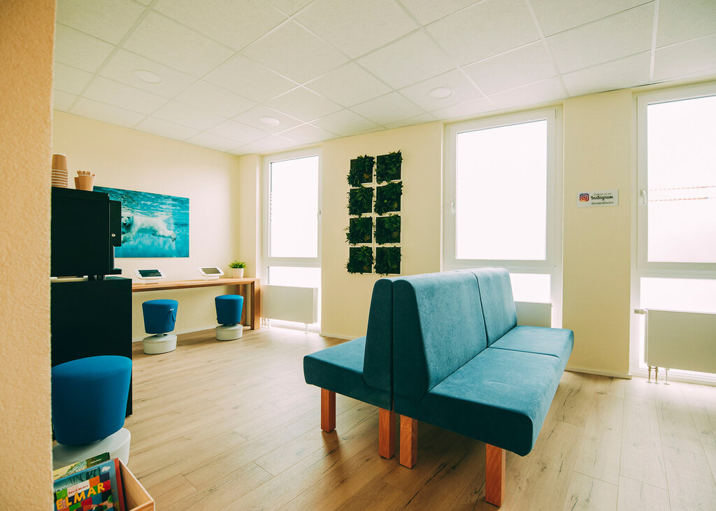 Özel ağız ve diş sağlığı klinikleri ve muayenehaneleri Docs & bears - Zentrum für Kieferorthopädie - Artmann, Langsch, Bareis, Baden‑Wurttemberg, foto
