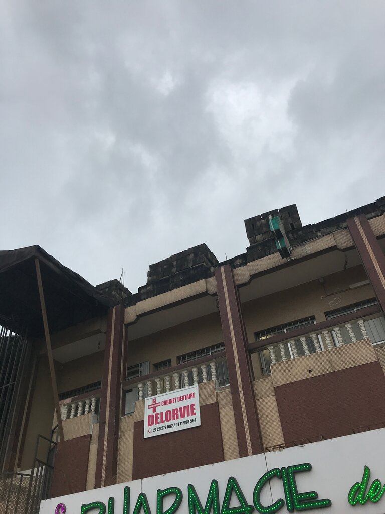 Özel ağız ve diş sağlığı klinikleri ve muayenehaneleri Cabinet dentaire delorvie, Abican, foto