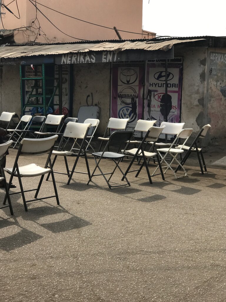 Otomobil yedek parçaları Nerikas Ent, Akra, foto