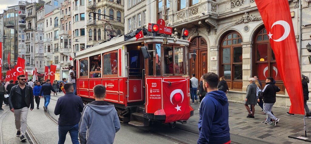 Otogarlar İstiklal Caddesi, İstanbul, foto