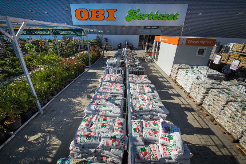 Yapı hipermarketi OBI, Pecs, foto