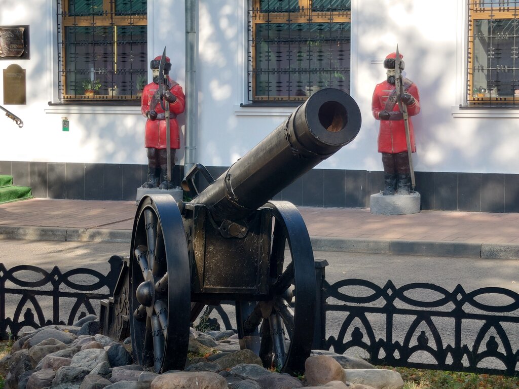 Anıt, heykel Князь-пушка, Yaroslavl, foto