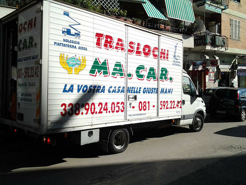 Evden eve nakliye Macar Traslochi, Napoli, foto