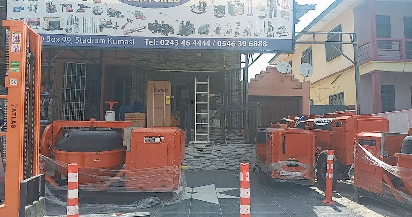 Boya ekipmanları K. M. City Ventures, Kumasi, foto
