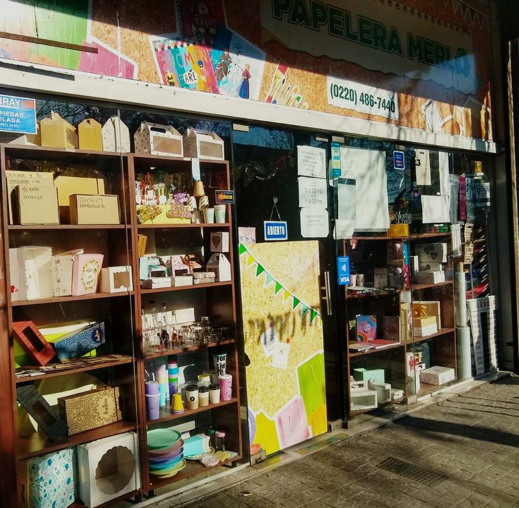 Kozmetik ve parfümeri mağazaları Papelera Merlo, , foto