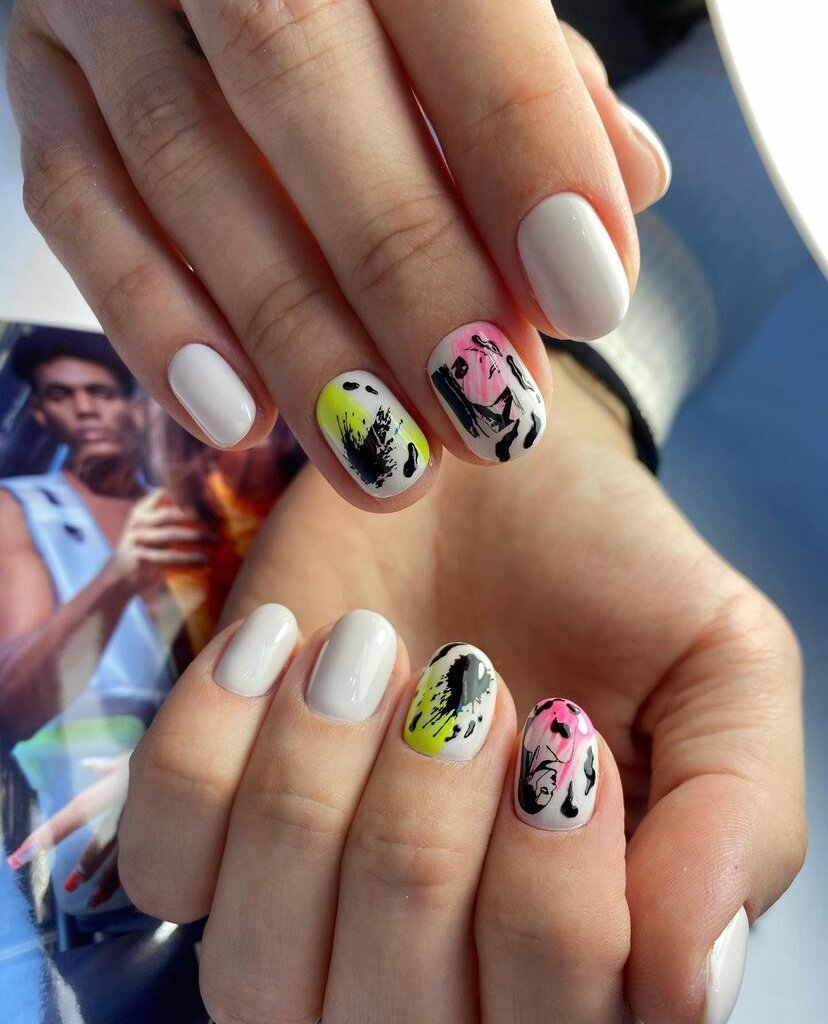 Manikür-pedikür Маникюр & Педикюр, Saint‑Petersburg, foto