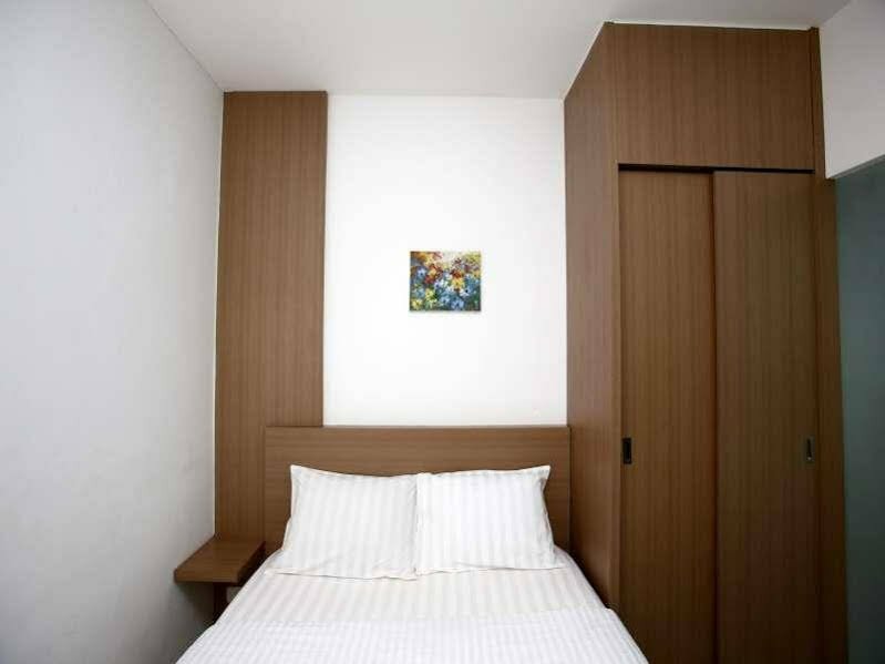 Otel RedDoorz Uob Plaza, Cakarta, foto