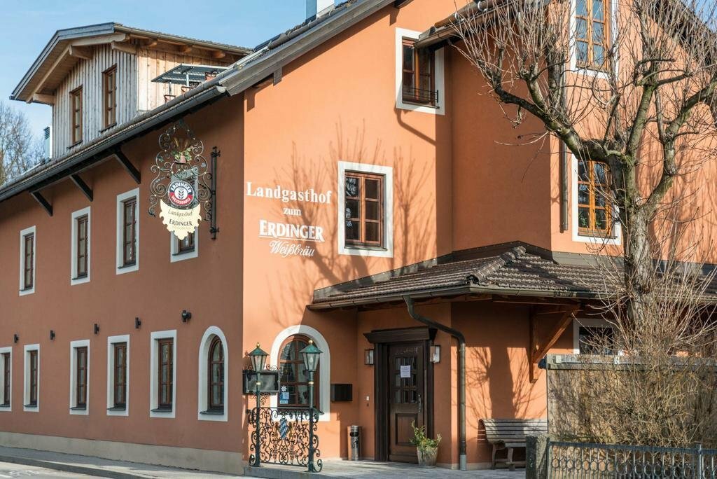 Otel Landgasthof zum Erdinger Weissbräu, Bavyera, foto