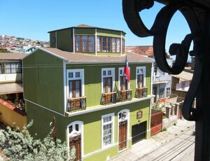 B&b La Casa de Henao (Vista Hermosa 345,Playa Ancha,2360439 Valparaiso,Valparaiso,), otel  Valparaiso'dan