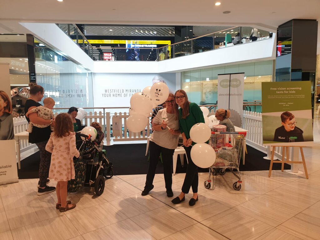 Giyim mağazası Specsavers Optometrists & Audiology - Miranda Westfield Lvl 1, Sidney, foto