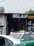 So La et F (Brazzaville, Commune de Bacongo, Rue Alexandry Bacongo), oto aksesuarları  Brazzaville'den