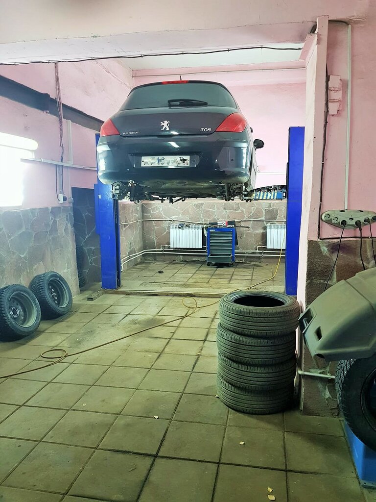 Otomobil servisi Car Service, Yaroslavl, foto