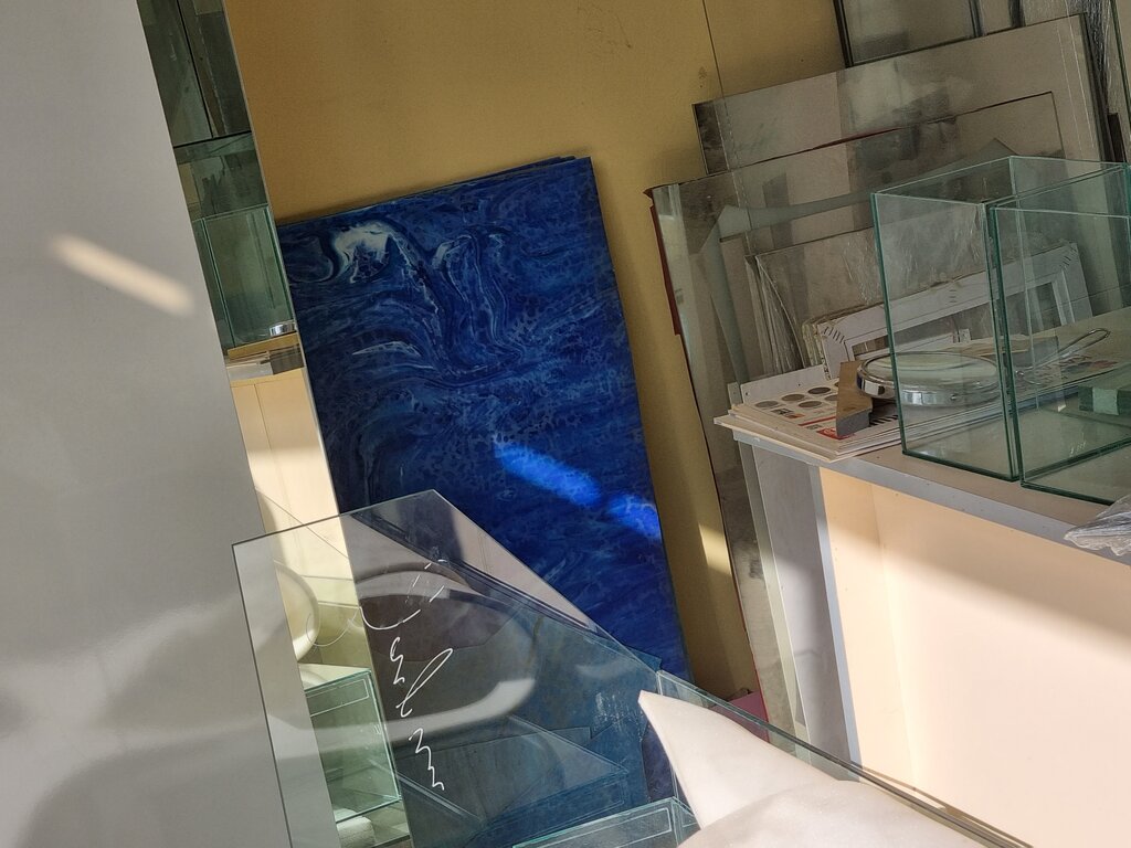 Ayna yapımı ve montaj hizmetleri Резка стекла, Abovyan, foto