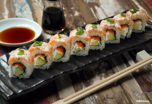 Suki Sushi (Lodeynopolskaya Street No:8), suşi restoranı  Saint‑Petersburg'dan
