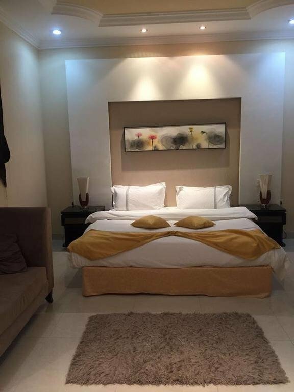 Otel Thora Hotel Suites, Buraydah, foto