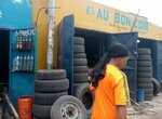 Sts au Bon Coin (Brazzaville, Avenue des Trois Martyrs), hidrolik ve hava basınçlı ekipman firmaları  Brazzaville'den