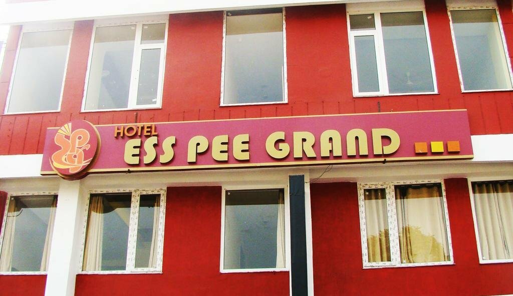 Otel Oyo 15030 Hotel Ess Pee Grand, Punjab, foto