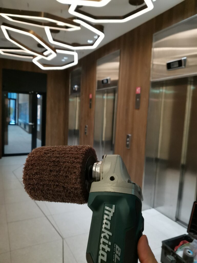 Torna işleri Lift Guru, Moskova, foto