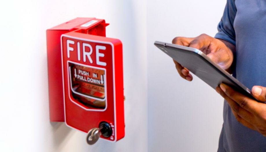 Giyim mağazası Pyrotection Specialists Inc, Santa Clarita, foto
