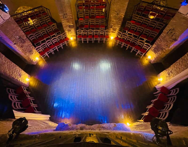 Konser ve tiyatro organizasyonu Teatro Instabile Napoli diretto da Gianni Sallustro, Napoli, foto