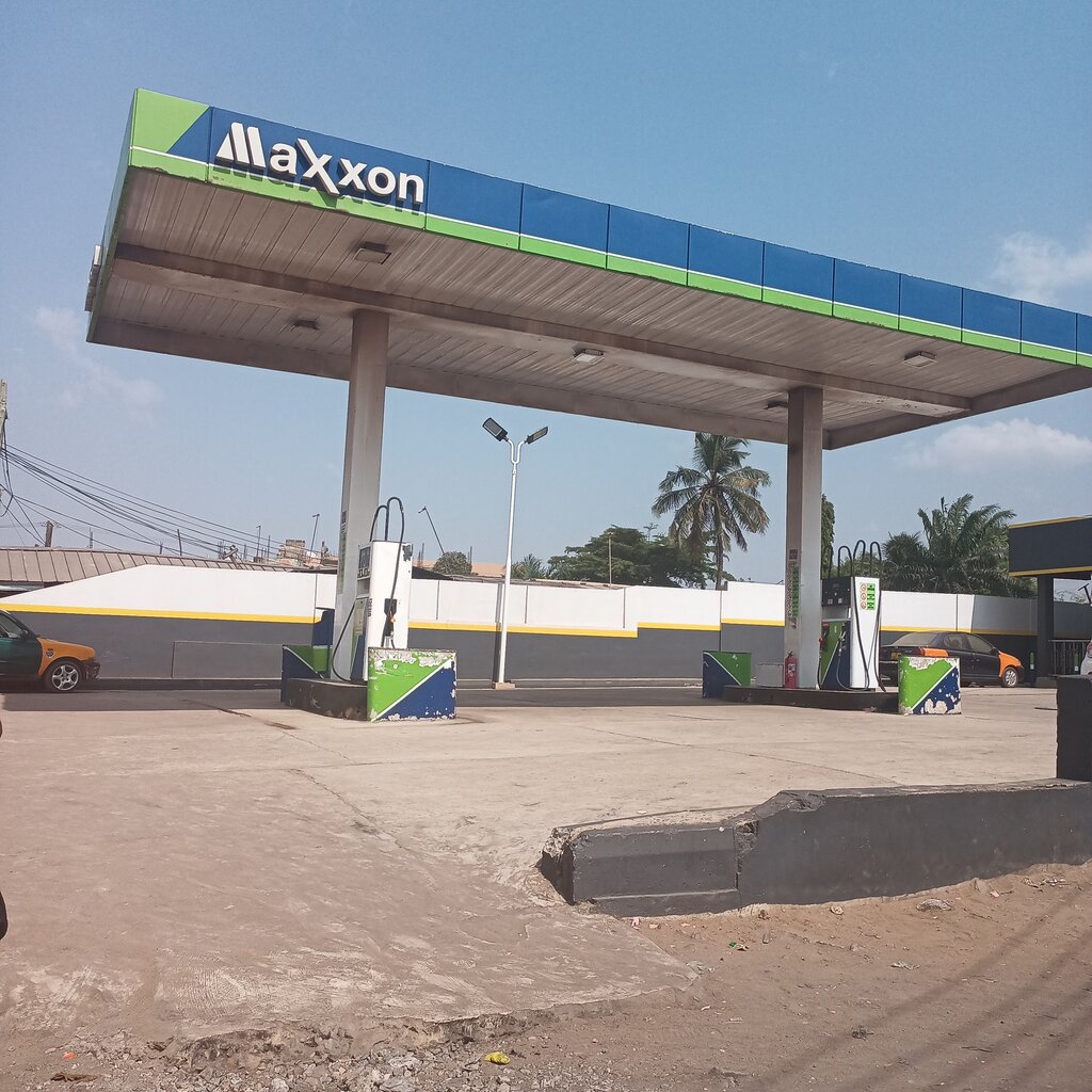 Benzin istasyonu Maxxon Petroleum, Dünya, foto