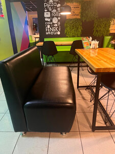Fenek (Nagornaya ulitsa No:6), kafe  Manturovo'dan