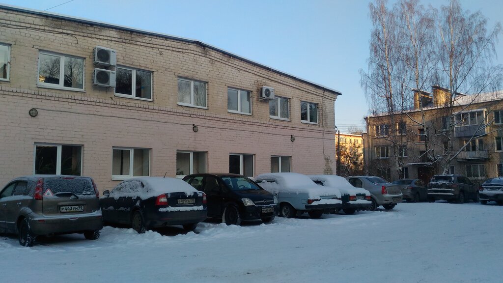 Merkezi ısıtma sistemleri Peterburgteploenergo, Peterhof, foto