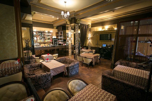 Kafe Pyatnitsa 13, Velikie Luky, foto