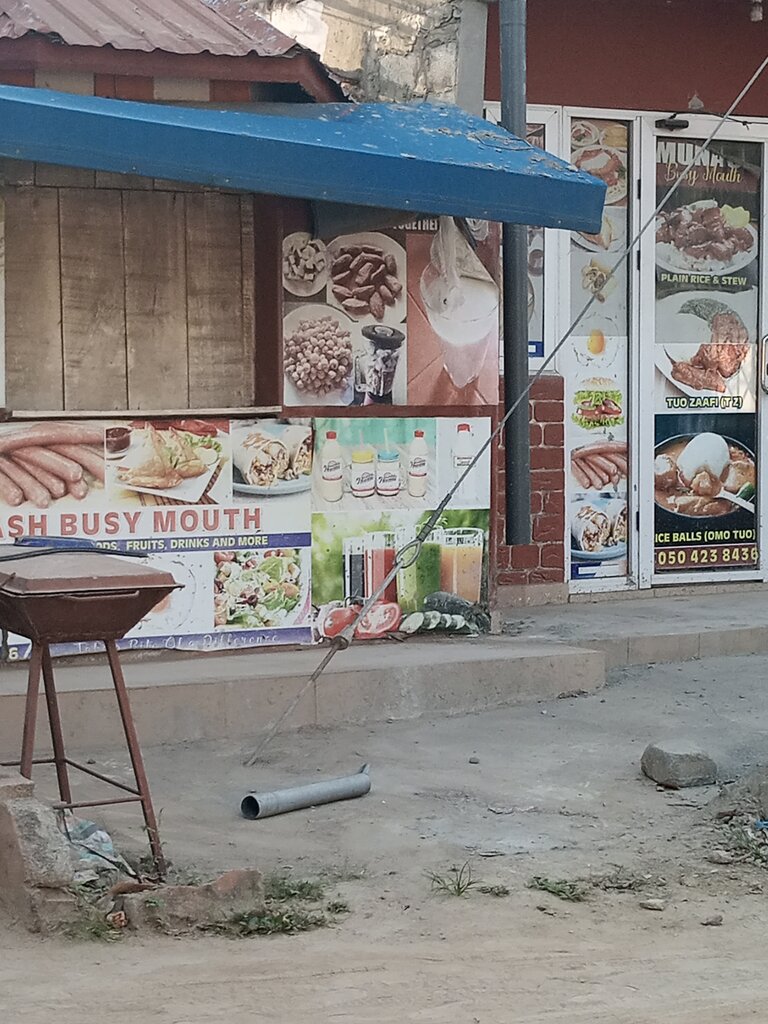 Kantin, yemekhane Munash bush mouth, Dünya, foto