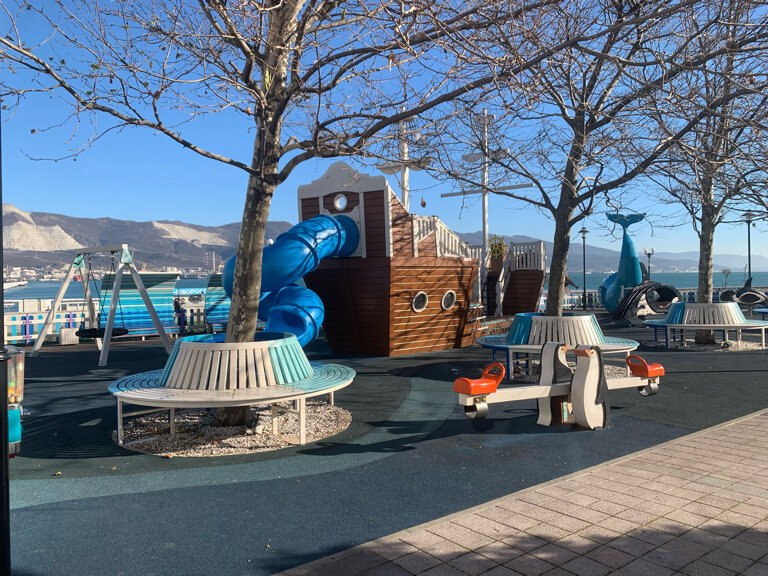 Oyun alanı Playground, Novorossiysk, foto