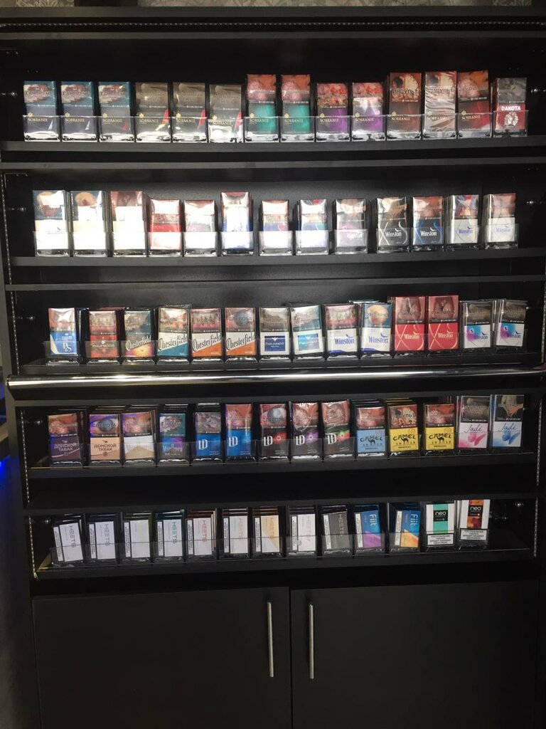 Tütün, sigara mağazaları Табак, Saint‑Petersburg, foto