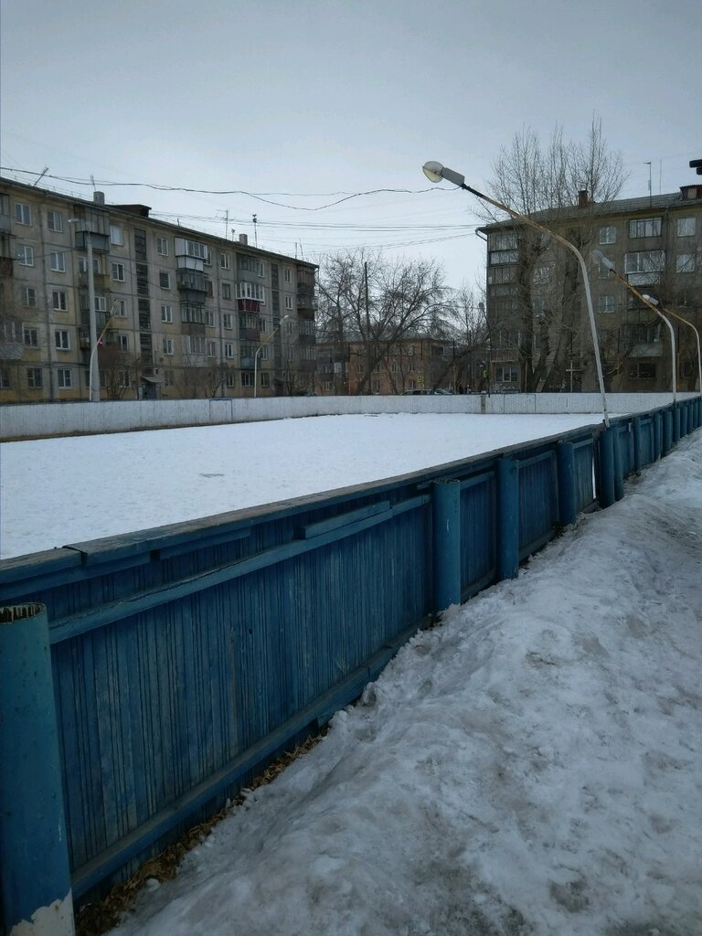 Buz pateni pistleri Ice rink, Çeliabinsk, foto